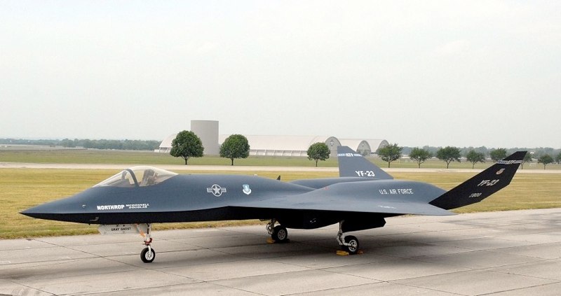 Photo Gallery – YF-23 Stealth Fighter